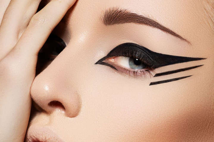 Eye Calligraphy - Calyxta