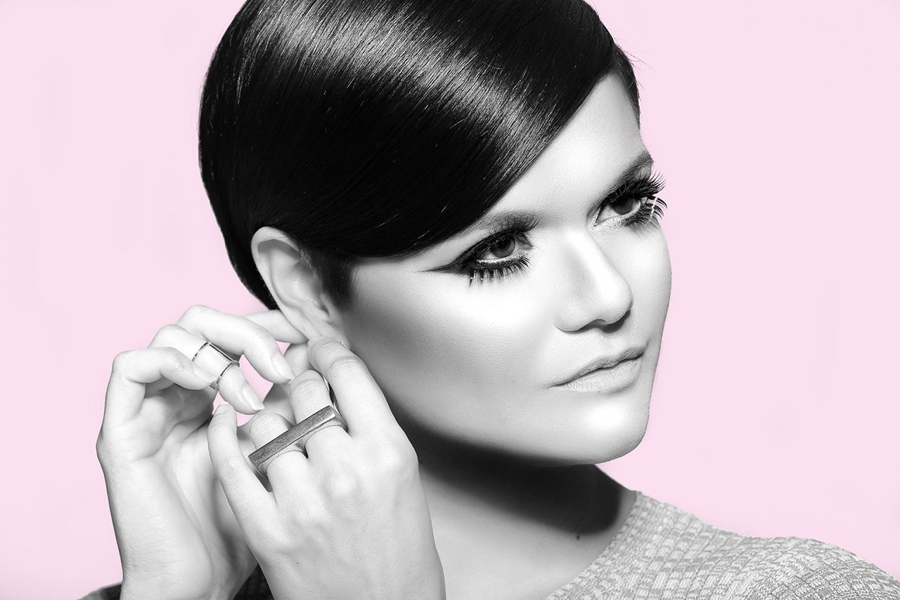 Sanya Smith: Back to the Future - Calyxta