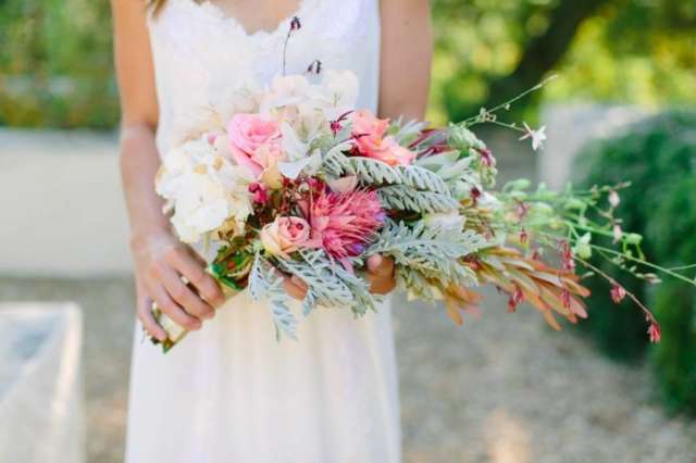 8 Types of Bridal Bouquets - Calyxta