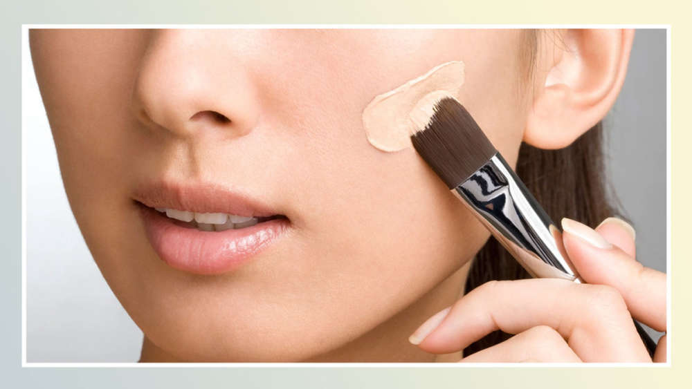 Ace Your Base: Powder vs. Cream vs. Liquid Foundation